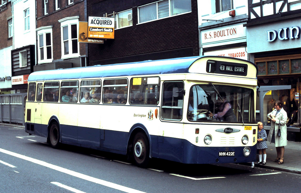 Blunder Bus: The Daimler Roadliner – Autobritannia